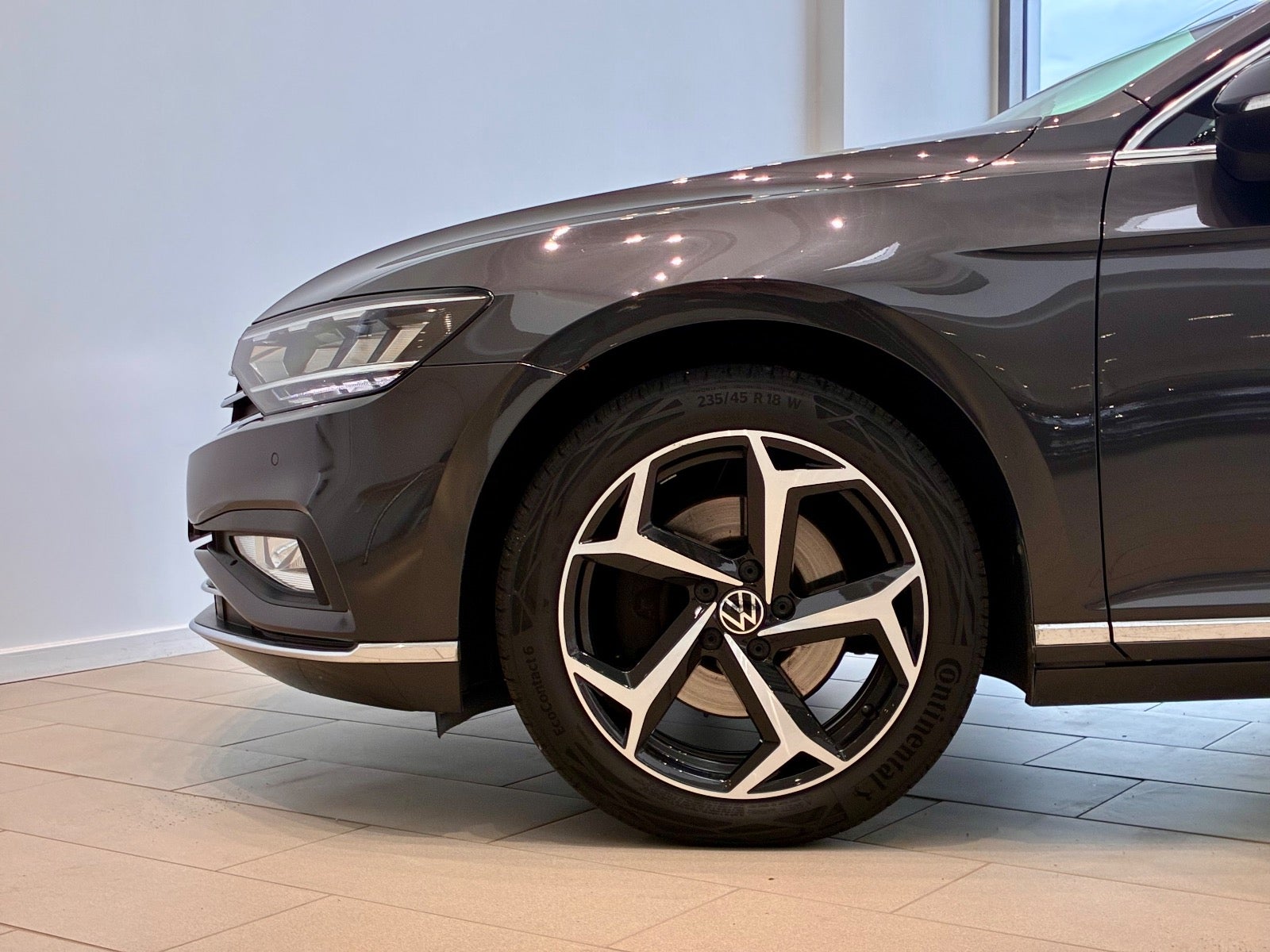 VW Passat - Next Mobility